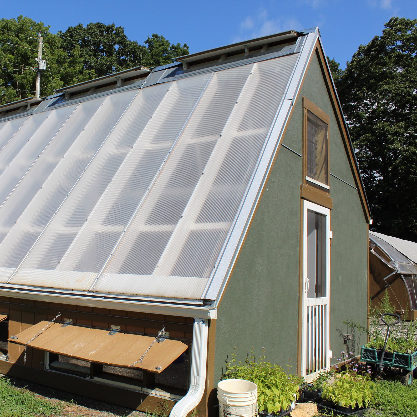 Passive Solar Greenhouse Tour | M R Gardens